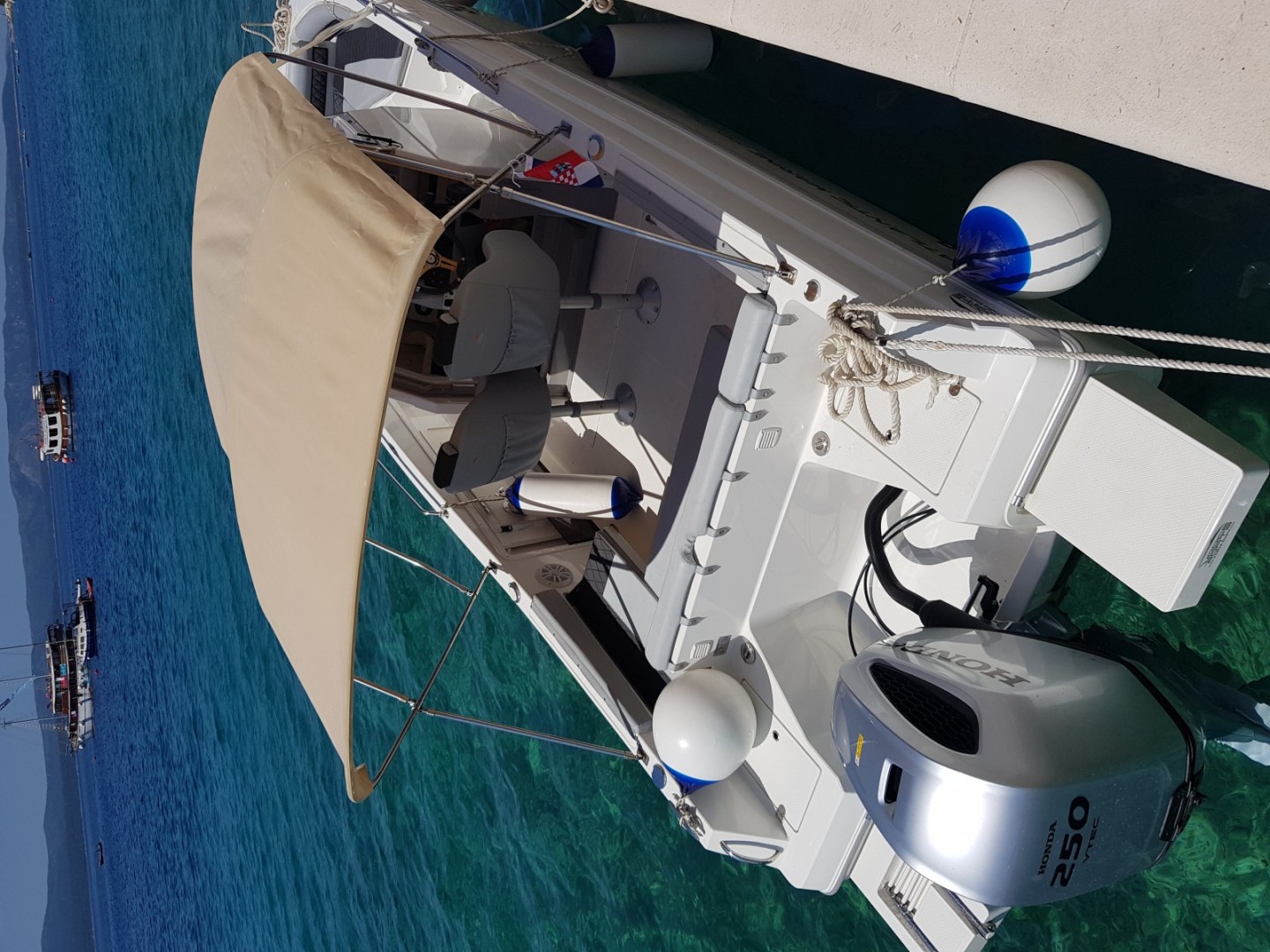 Rent a Motorboat Atlantic marine 750 in Brela (Atlantic marine 750 ...