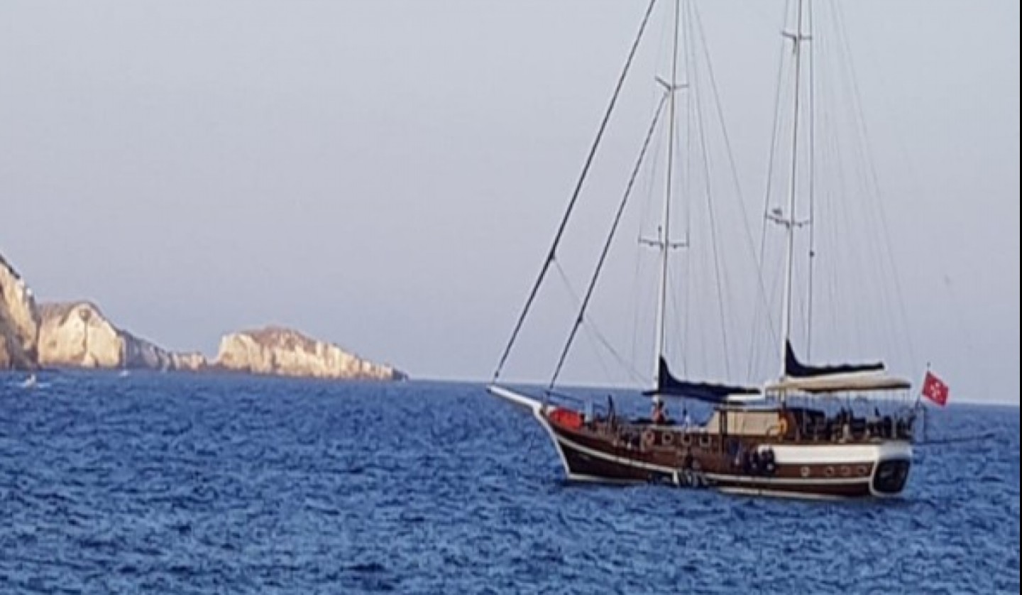 Rent a Sailboat Gelidonya II in Lipari (Gelidonya II) | SamBoat