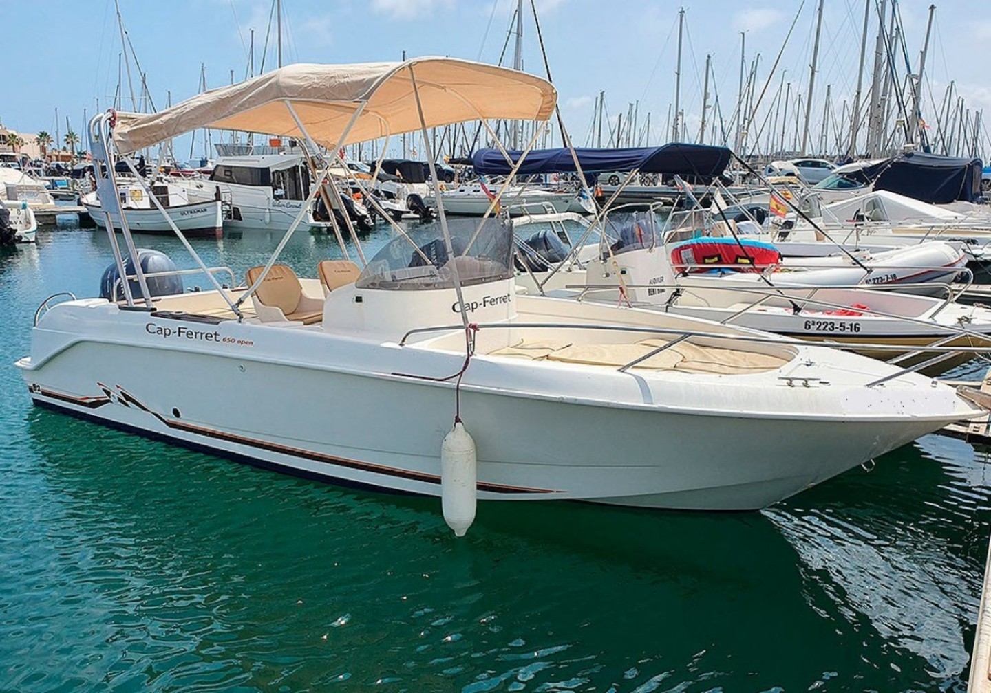 Rent a Motorboat B2 Marine Cap Ferret 650 Open Sun Deck in Santa Pola ...