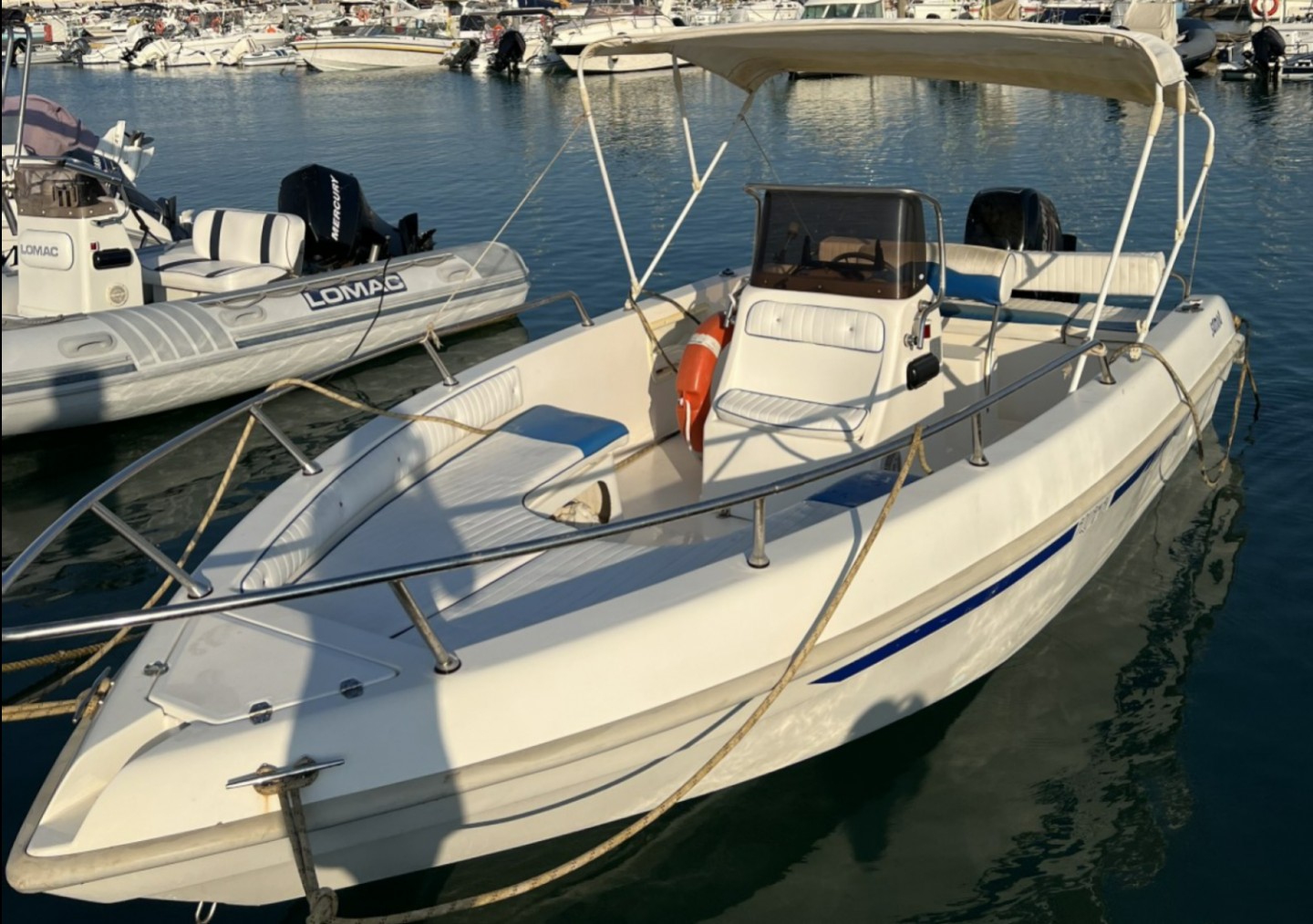 Rent a Motorboat Aquamar Samoa in Marina di Ragusa | SamBoat