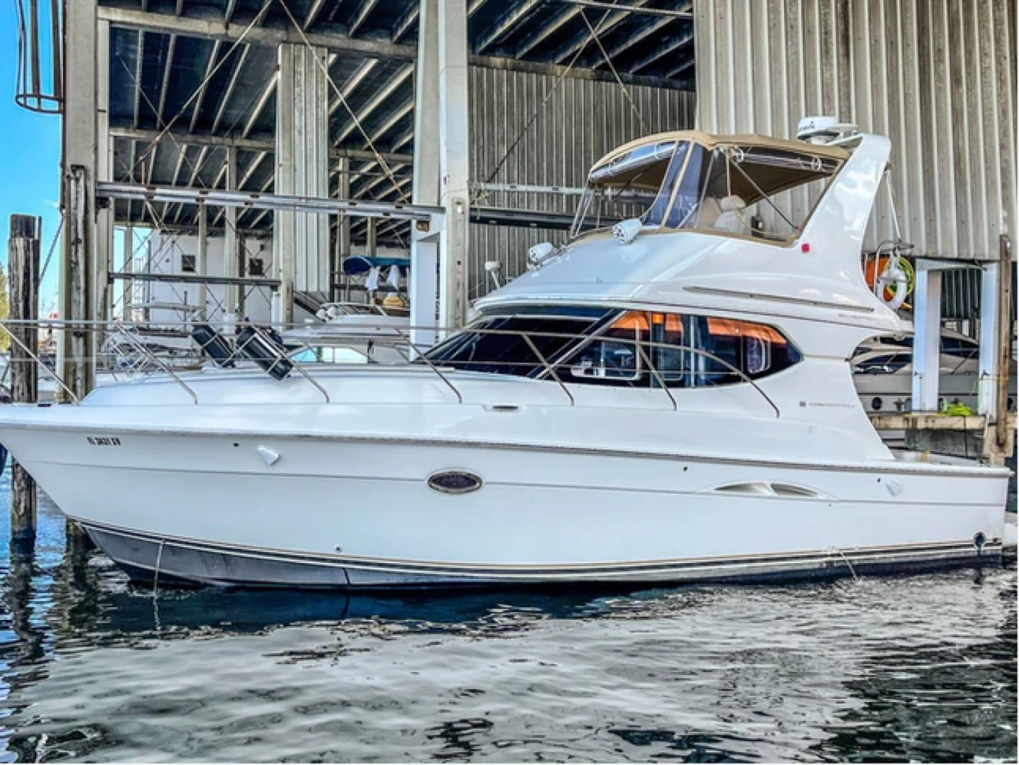 Rent a Luxury Yacht Silverton 45 in Miami (Lady G ) | SamBoat