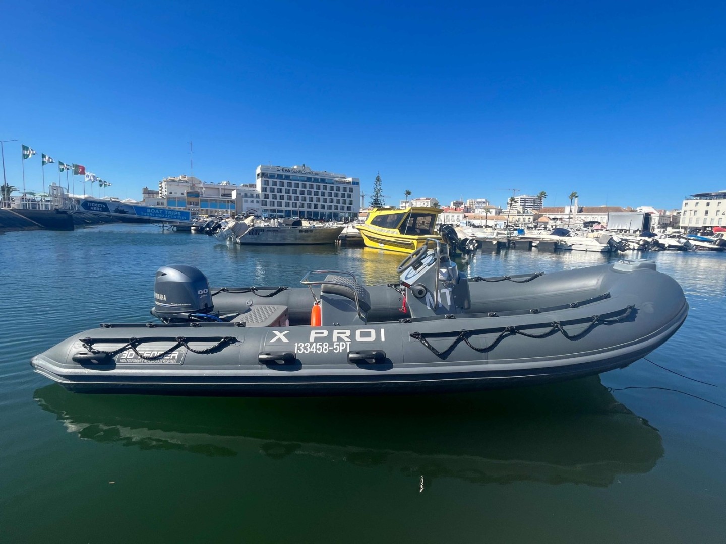 Rent a RIB 3dtender Xpro 535 in Faro | SamBoat