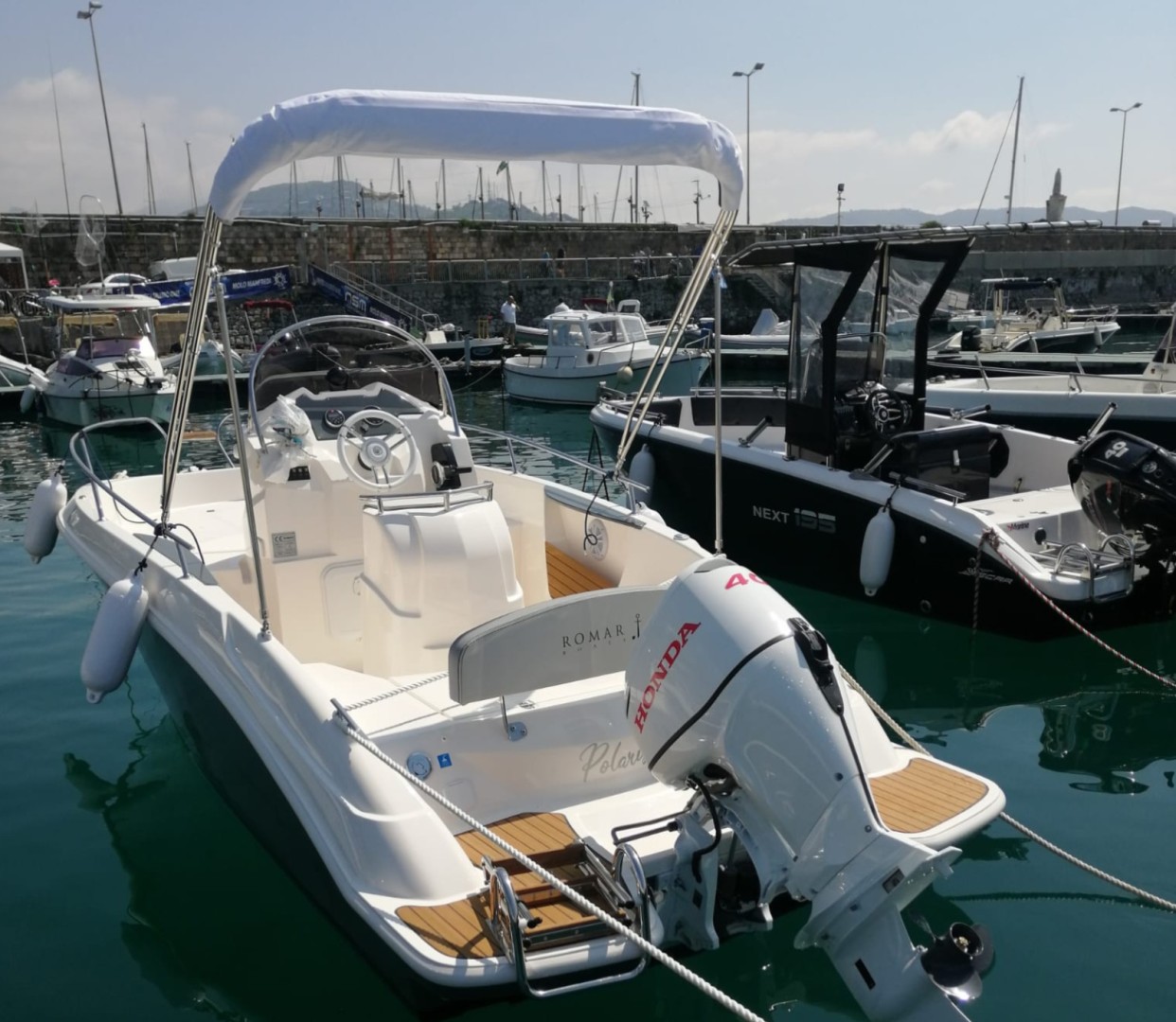 Rent a Motorboat Romar Bermuda in Porto di Salerno (bermuda 5,70) | SamBoat