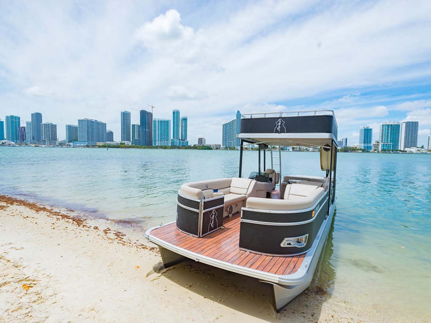 Rent a Motorboat 27ft Party Pontoon in Miami (27ft Party Pontoon ...