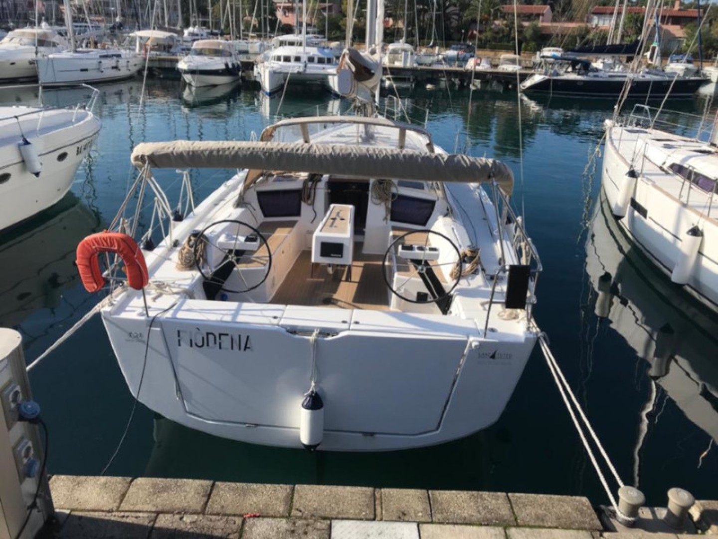 Rent a Sailboat Dufour 430 Grand Large in Furnari (Fiodena) | SamBoat