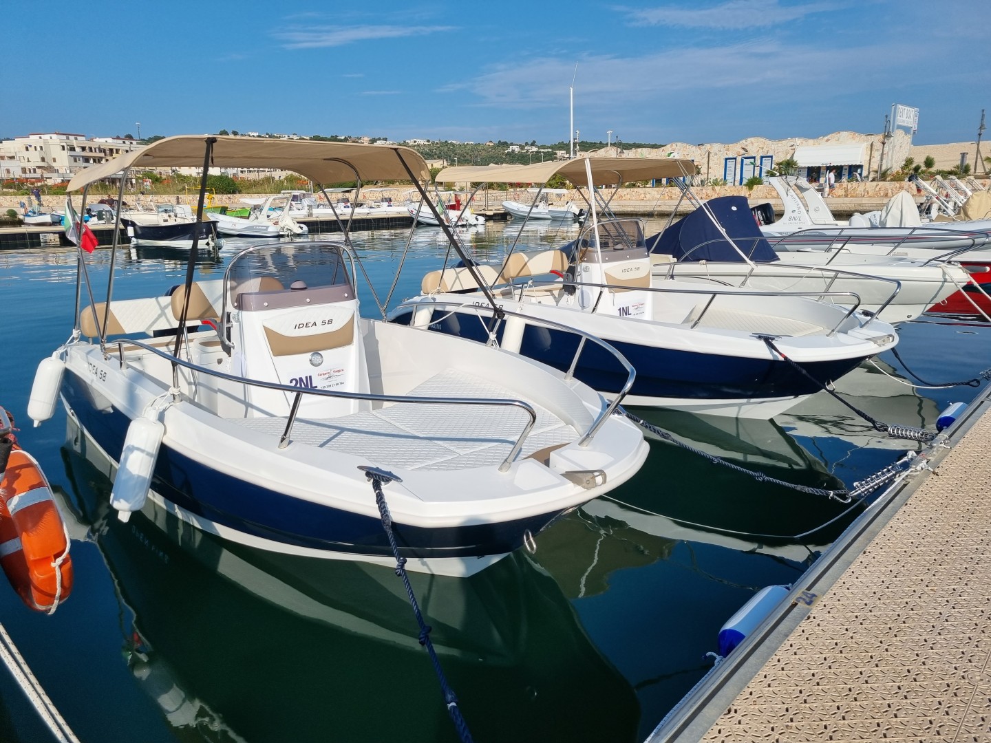 Rent a Motorboat Idea Marine IDEA 58 in Vieste (Idea 58) | SamBoat