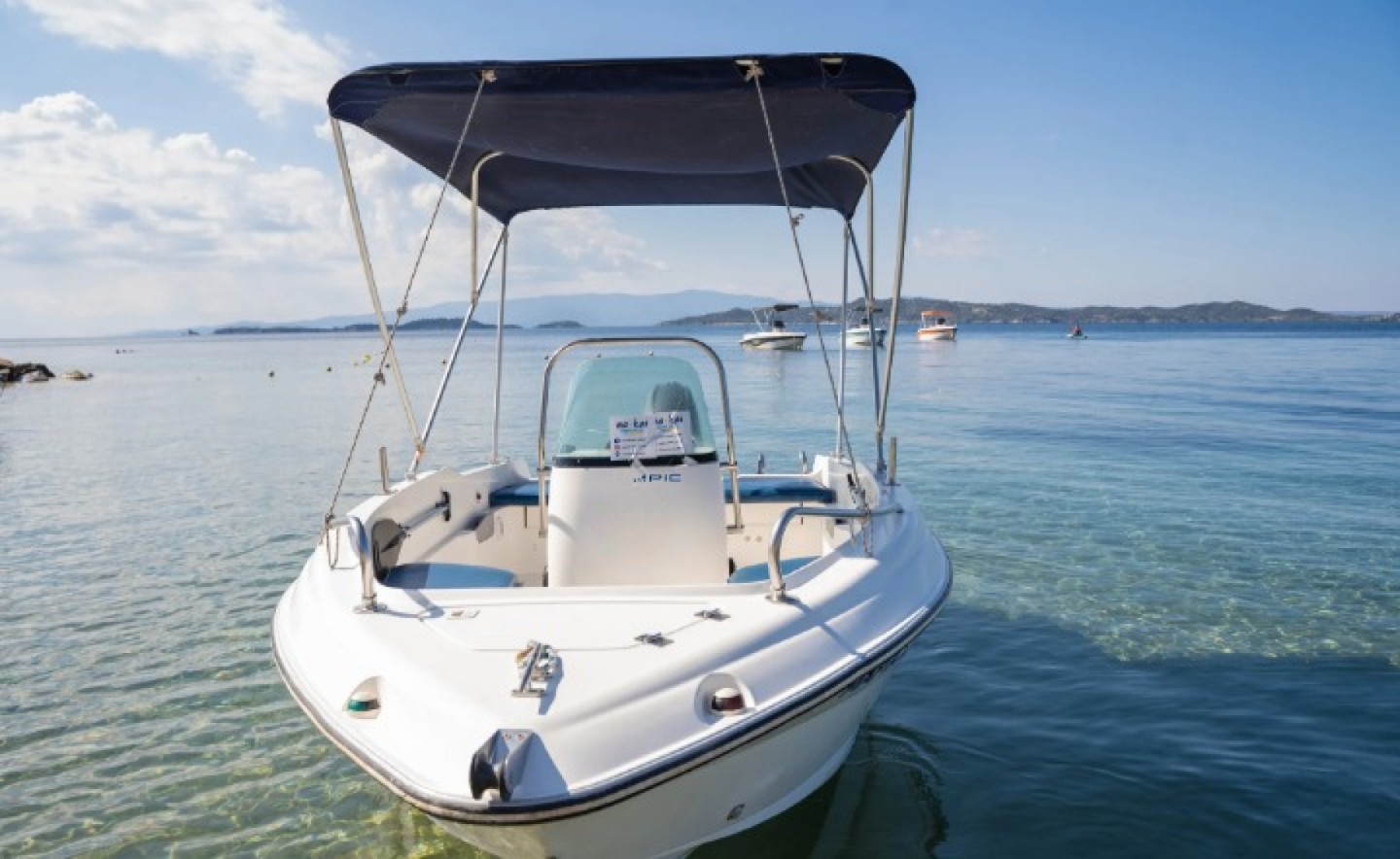 Rent a Motorboat Olympic 450 in Ouranoupolis (OLYMPIC 450) | SamBoat