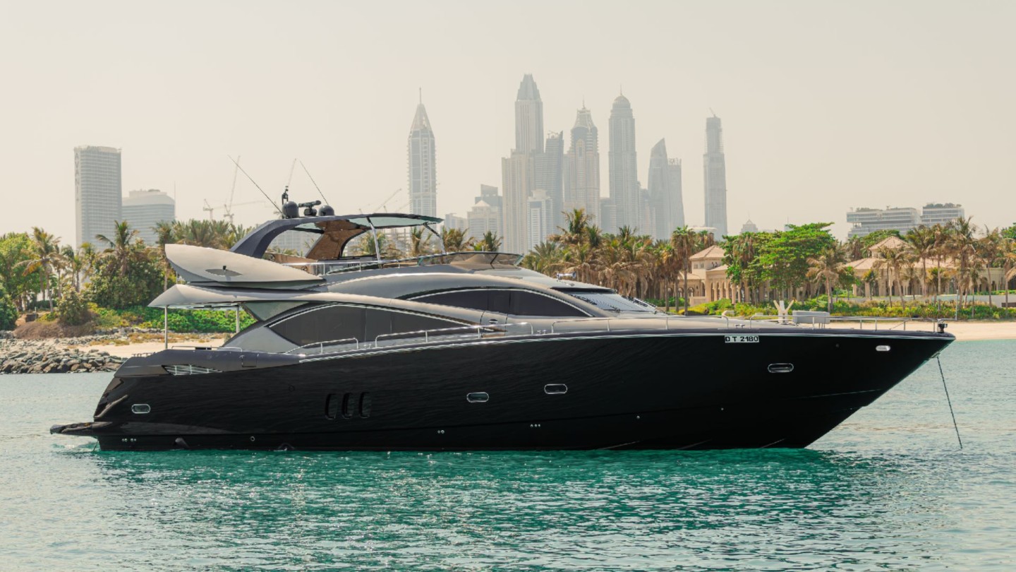 Rent a Luxury Yacht Custom Made 82 in Dubai Marina (MATRIX) | SamBoat