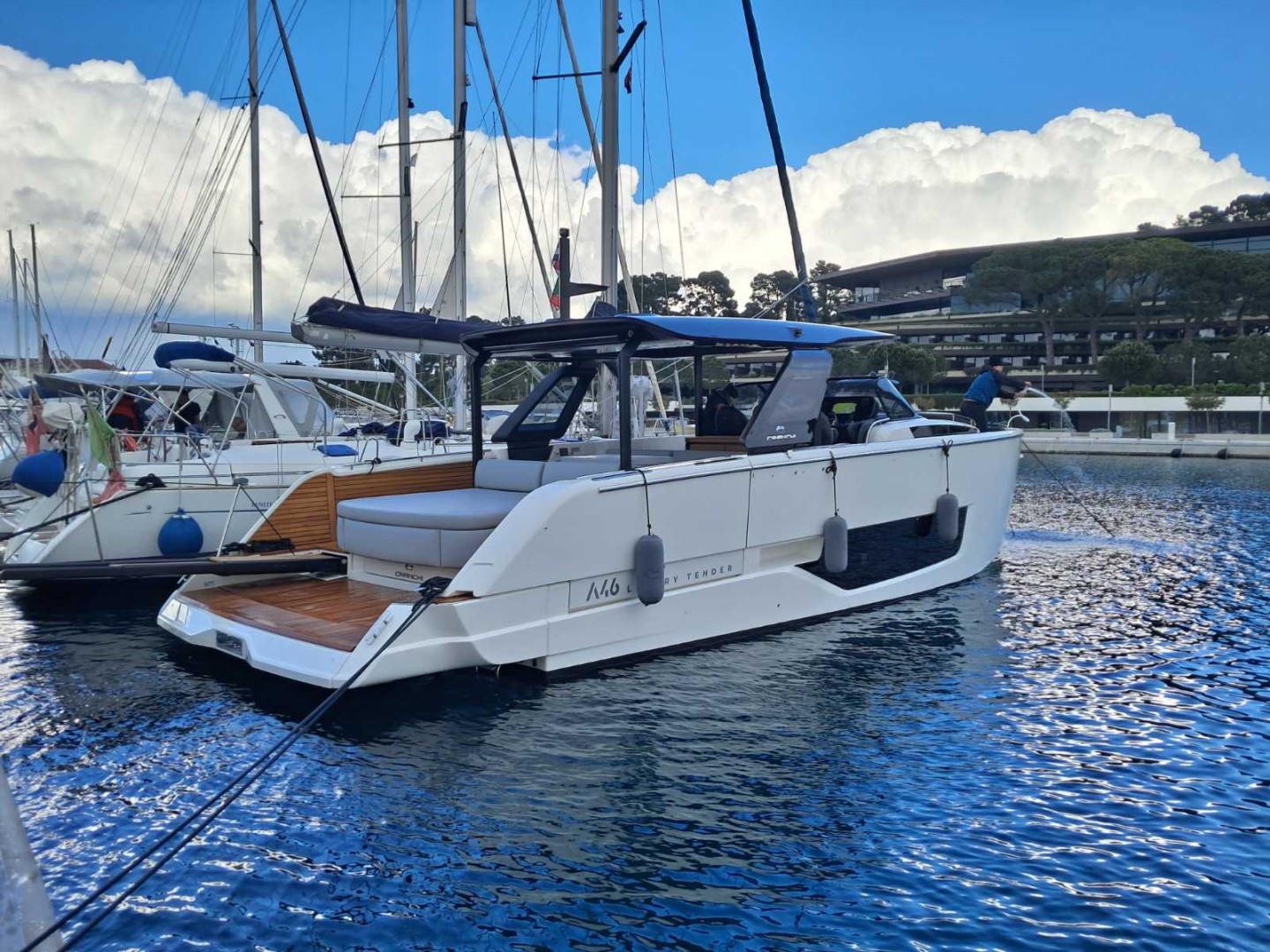 Rent a Motorboat Cranchi A 46 in Split (ALB 3) | SamBoat