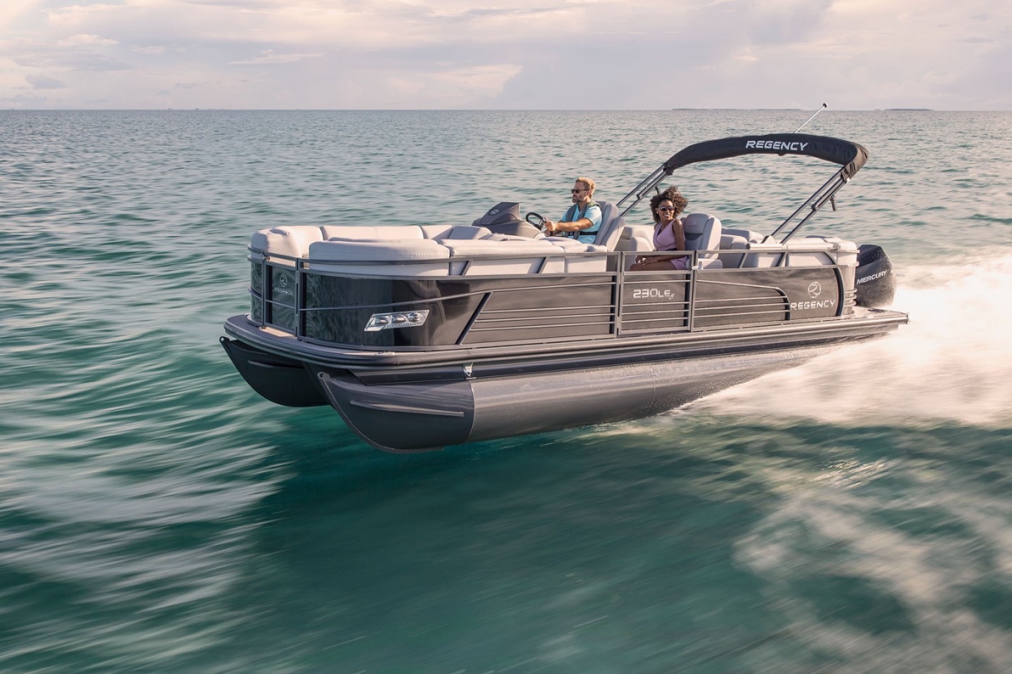 Rent a Motorboat regency 250LE in Lake Mead | SamBoat