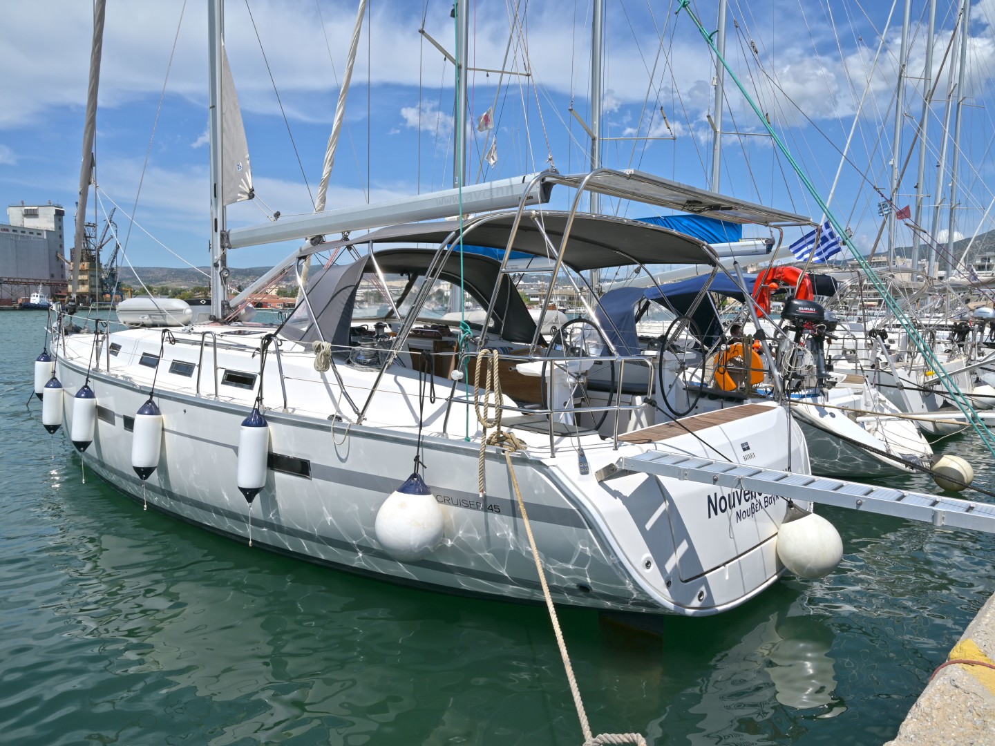 Rent a Sailboat Bavaria Cruiser 45 in Volos (Nouvelle Vague) | SamBoat
