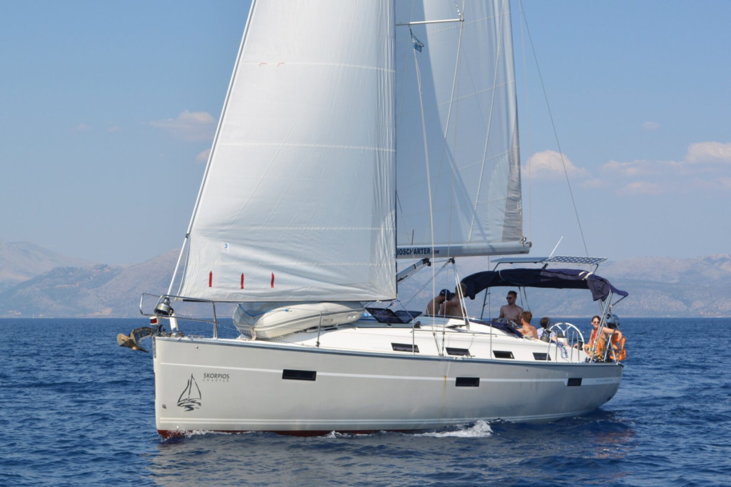 Rent a Sailboat Bavaria 40 Cruiser in Lefkáda | SamBoat