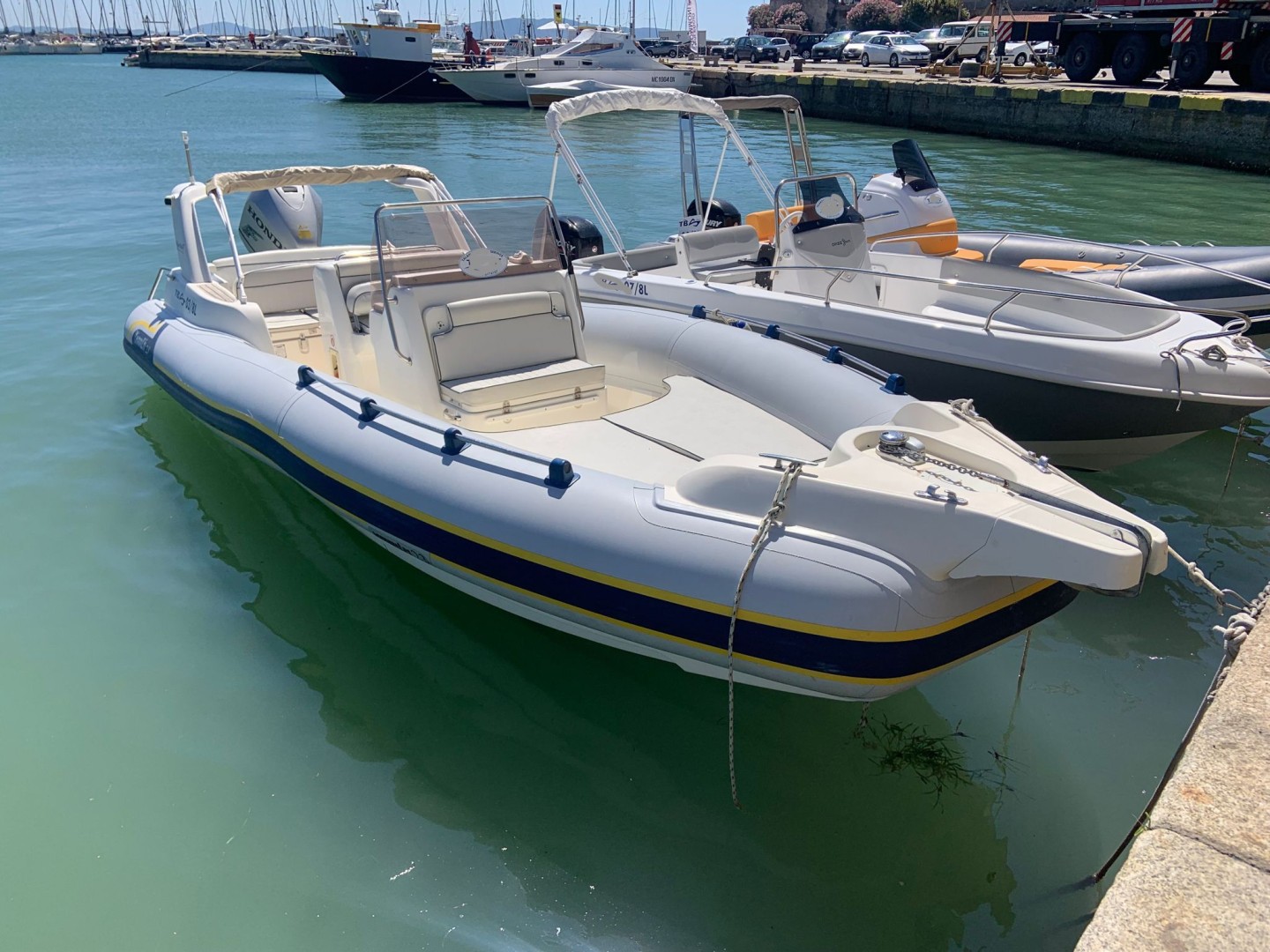 Rent a RIB Marlin Boat 23 FB Top in Talamone | SamBoat