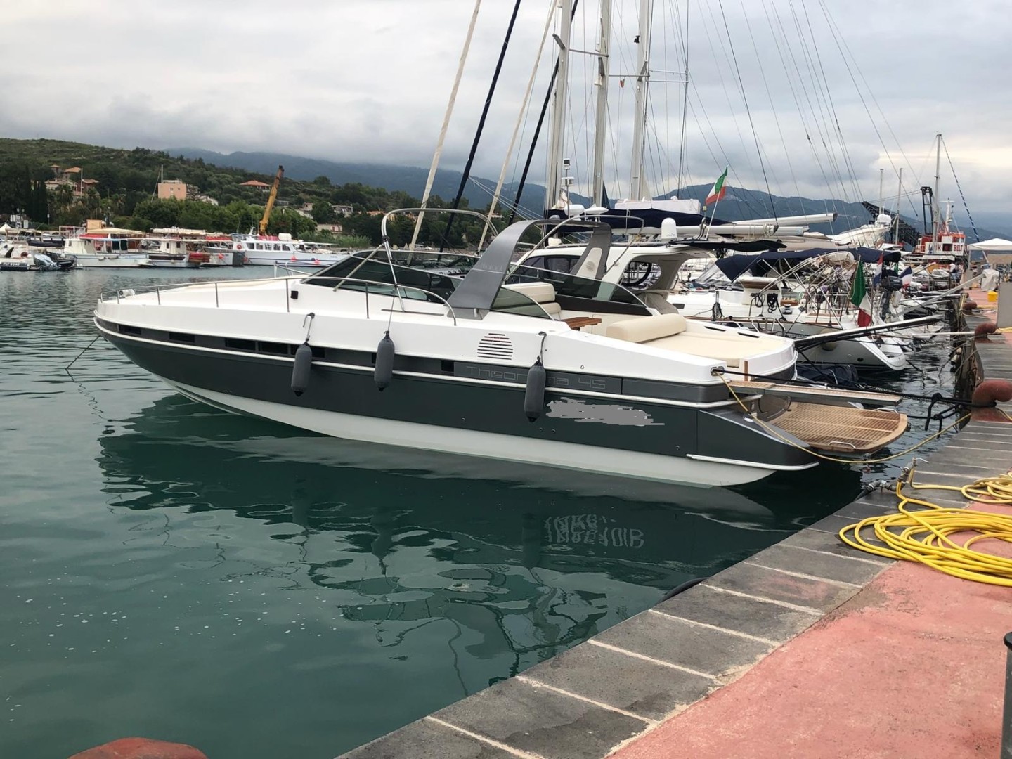 Rent a Motorboat Conam Theorema 45 in Agropoli (Conam Theorema 45 ...