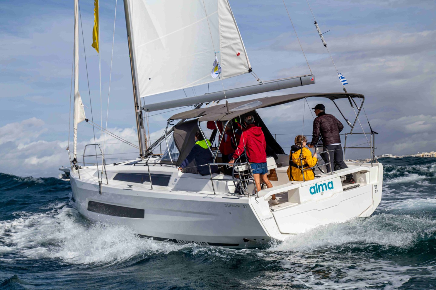 Rent a Sailboat Dufour 37 in Alimos (Alma) | SamBoat