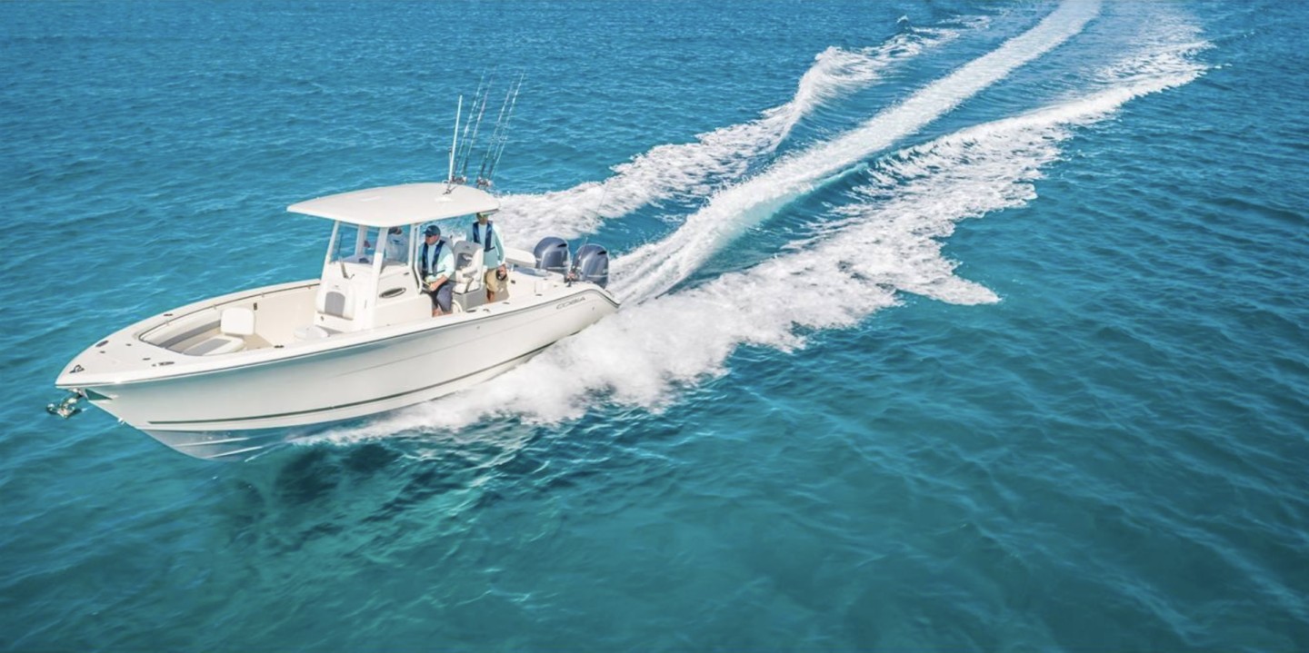 Rent a Motorboat Cobia 28 in Nanny Cay (28' COBIA) | SamBoat