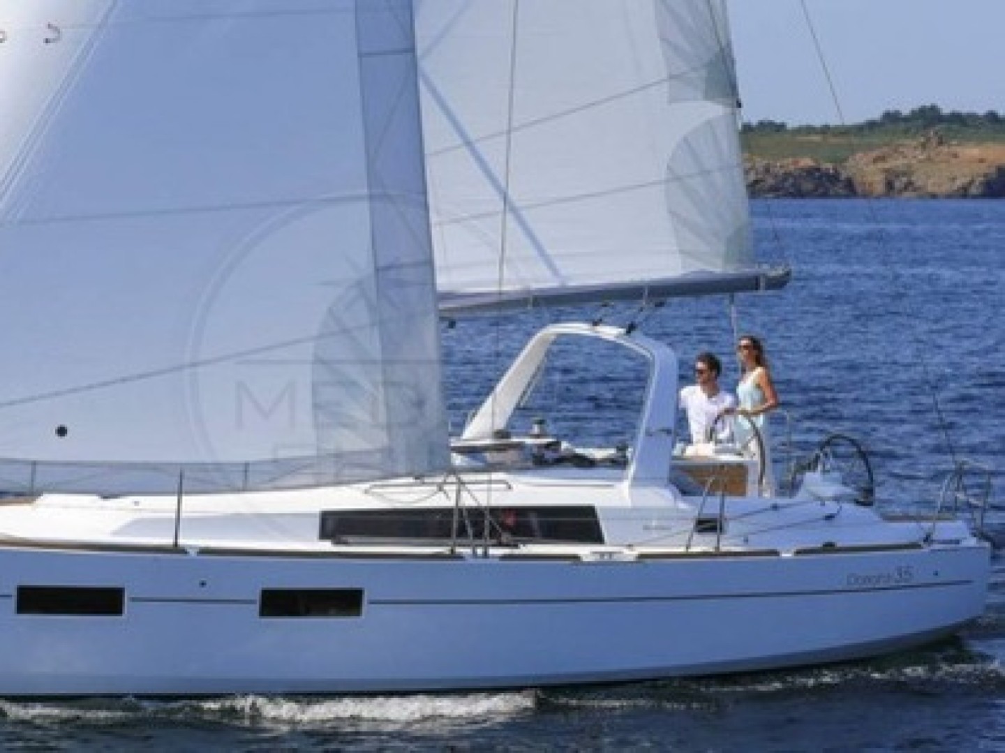 Rent a Sailboat Bénéteau Oceanis 35.1 in Bocca di Magra (Wilma II ...