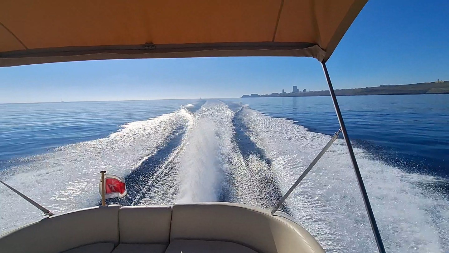 Rent a RIB Castoldi Jet Tender 21 in Ta' Xbiex | SamBoat