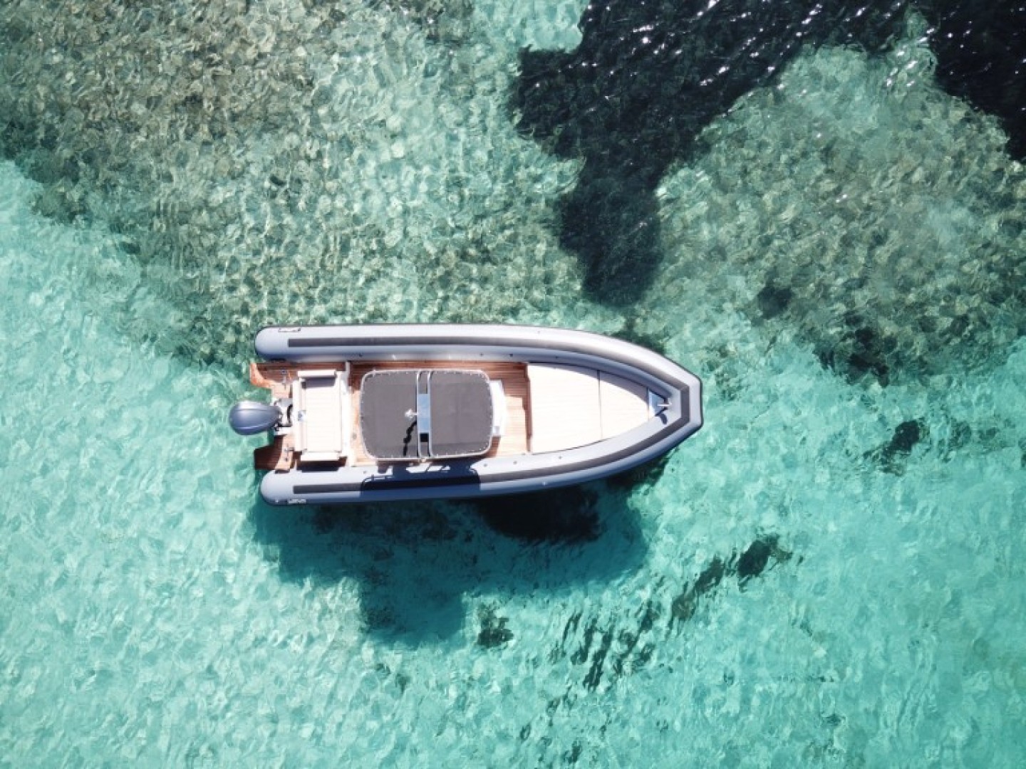 Rent a RIB Sea Water Phantom 260 in Bonifacio (Leon) | SamBoat