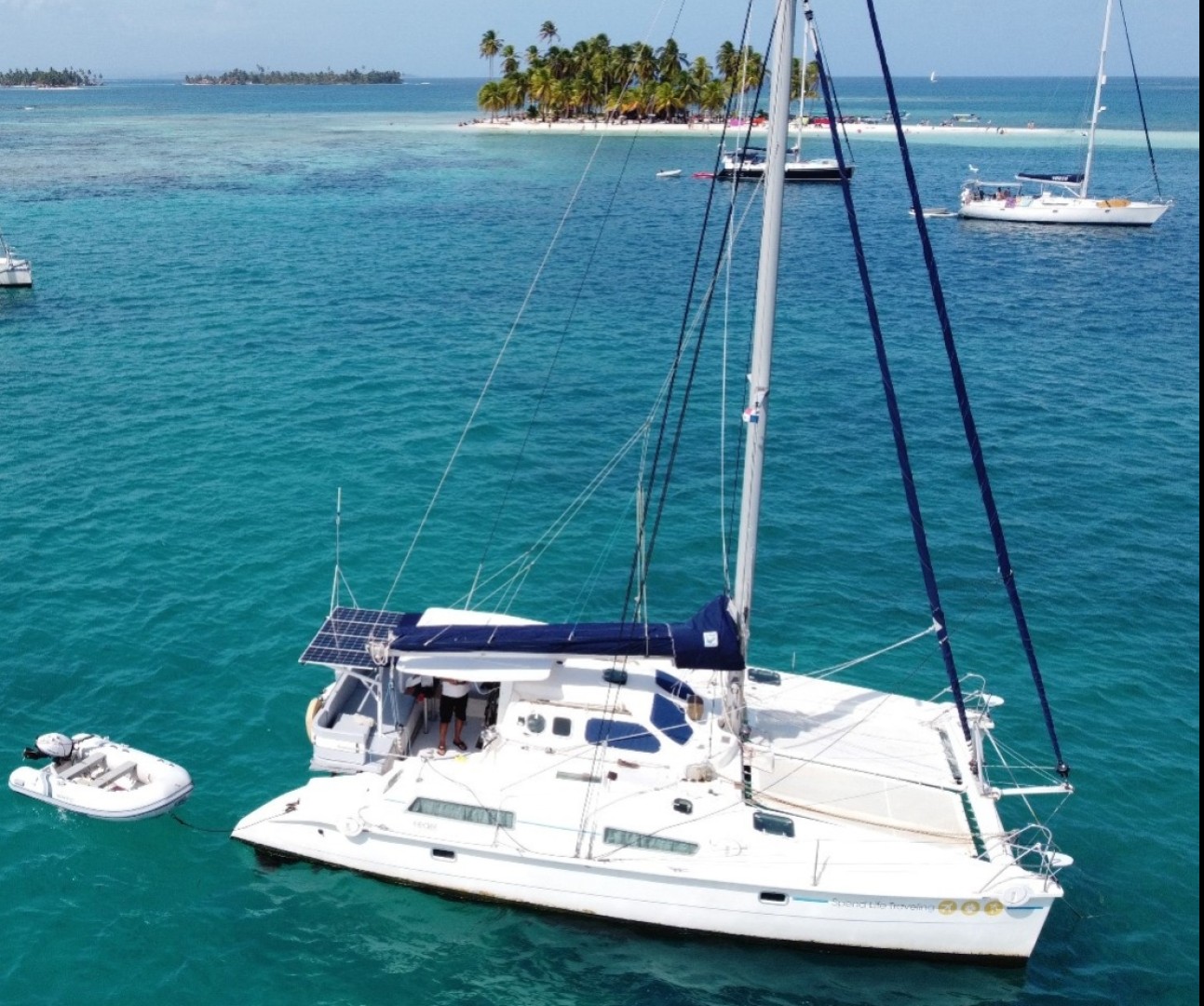 Rent a Catamaran Edel Cat 36 in Porroig | SamBoat