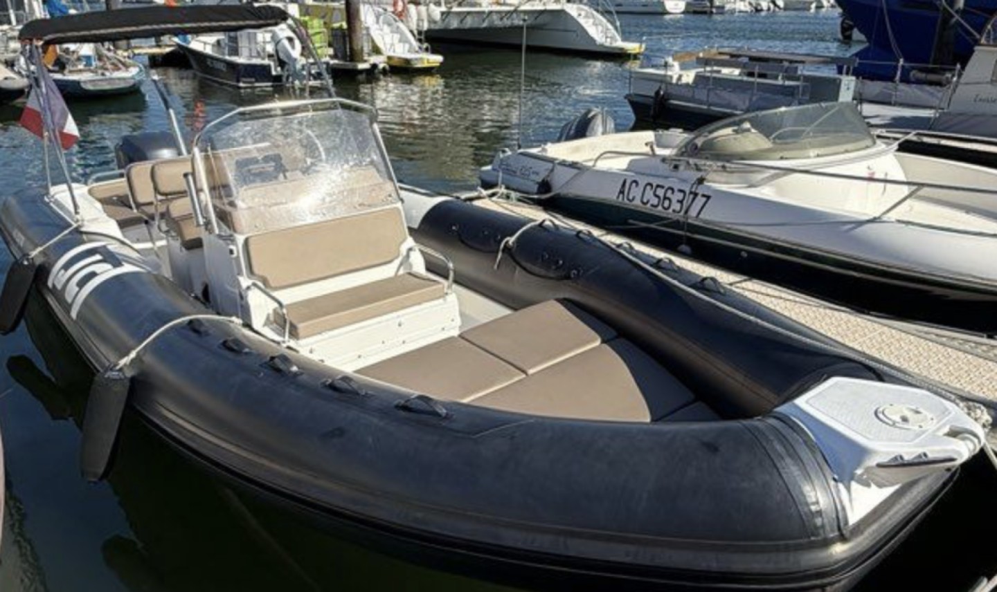 Rent a RIB Joker Boat Clubman 26 in Port d'Arcachon (Clubman 26) | SamBoat