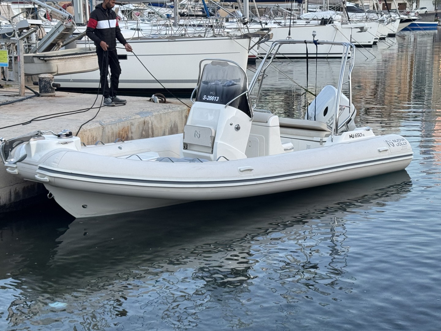Rent a RIB Nouva jolly 650xl in Tal-Pietà | SamBoat