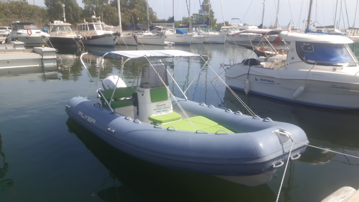 Rent a RIB Bwa 550 in Cagliari (Bwa 5.50) | SamBoat