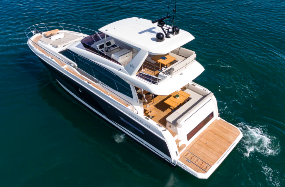 Rent a Yacht Prestige 590 Fly in Newport Beach (590 Prestige ) - SamBoat