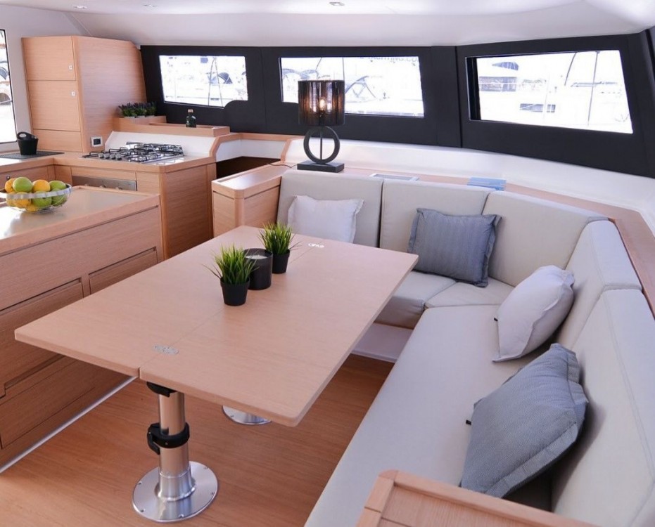 Dufour Catamarans 48 - Specs, layout & video | SamBoat