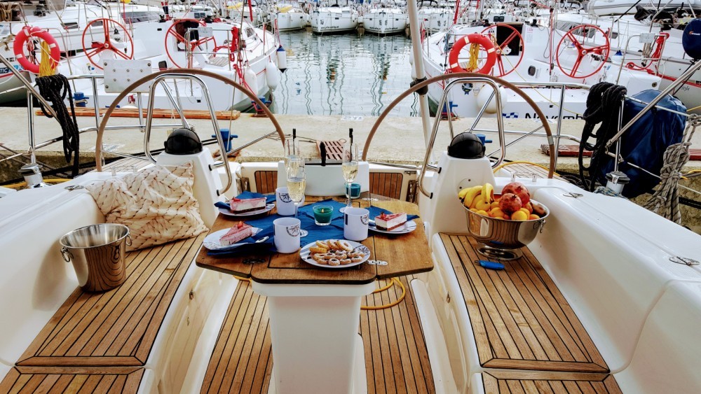 Bavaria 40 Cruiser - Specs, layout & video | SamBoat