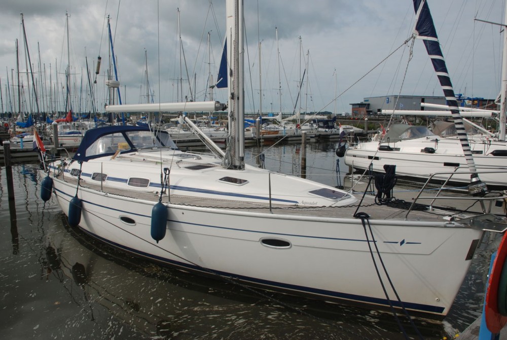 Bavaria 39 Cruiser - Specs, layout & video | SamBoat