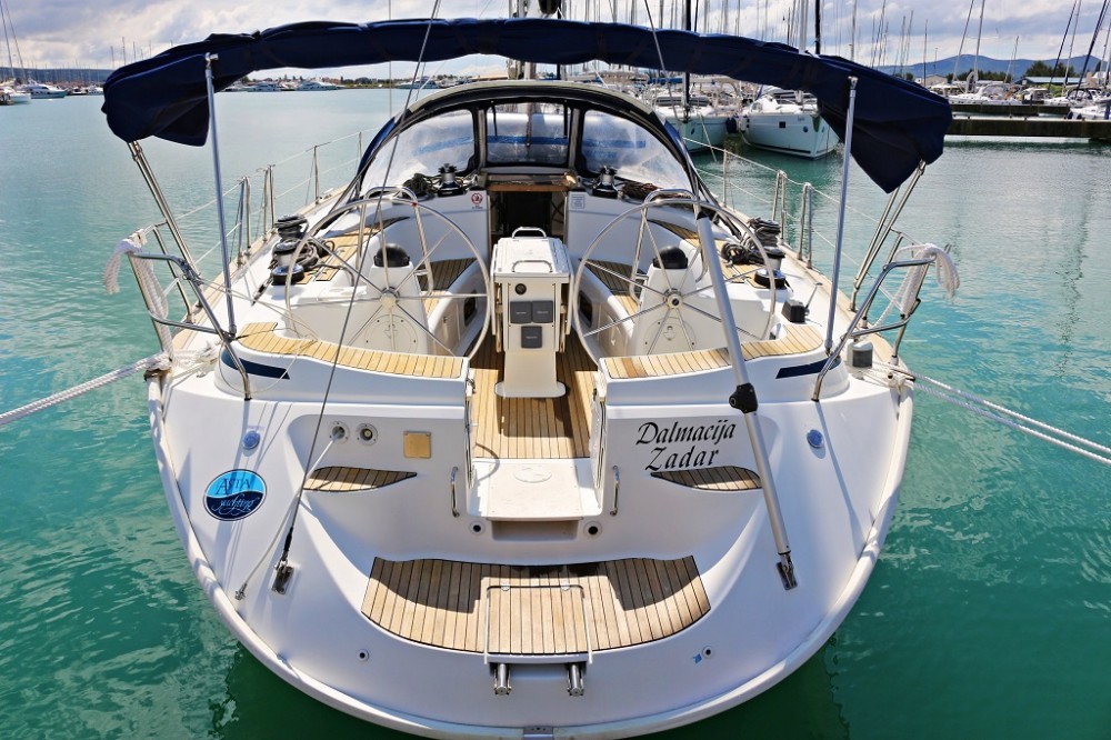 Bavaria 49 - Specs, layout & video | SamBoat