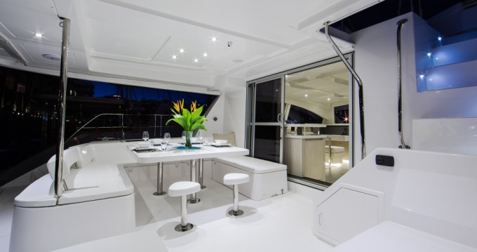 Leopard 51 PC - Specs, layout & video | SamBoat