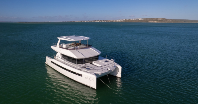 Leopard 46 - Specs, layout & video | SamBoat