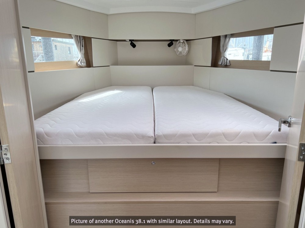 Oceanis 38.1 - Specs, layout & video | SamBoat
