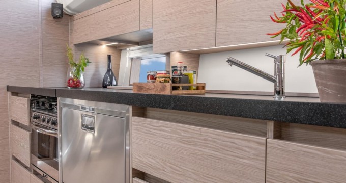 Hanse 508 - Specs, layout & video | SamBoat