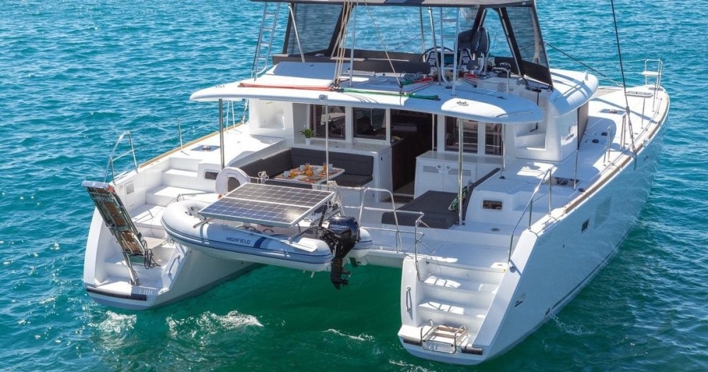 Lagoon 450 - Specs, layout & video | SamBoat