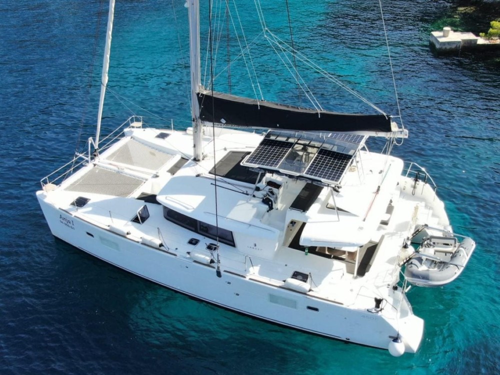 Lagoon 450 - Specs, layout & video | SamBoat