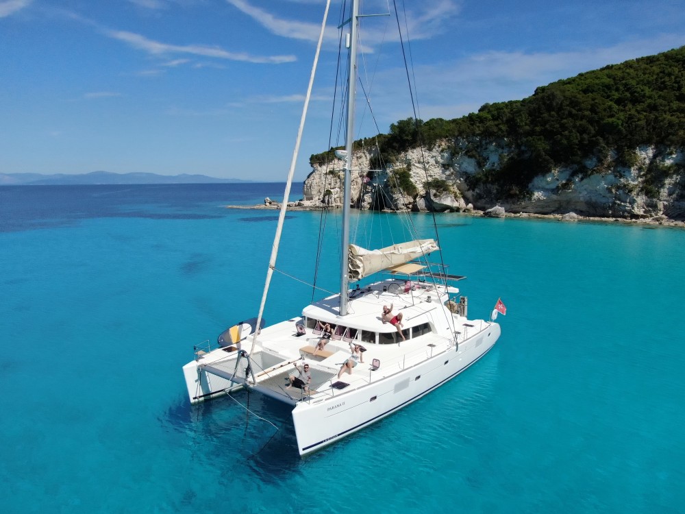 Lagoon 500 - Specs, layout & video | SamBoat