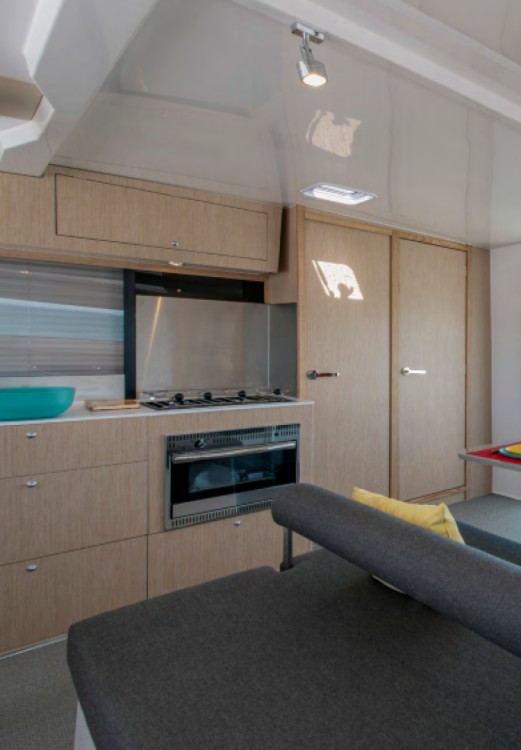 Neel 43 - Specs, layout & video | SamBoat