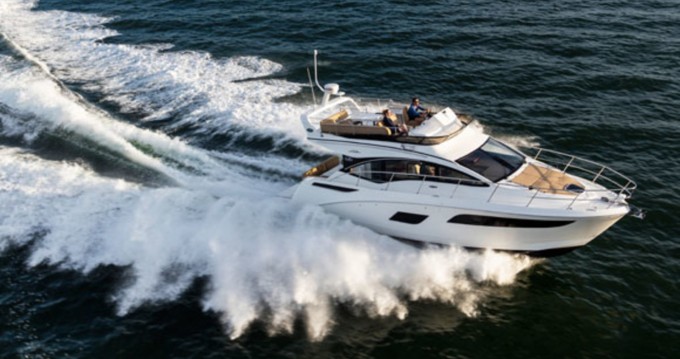 Sea Ray 400 Sundancer - Specs, layout & video | SamBoat